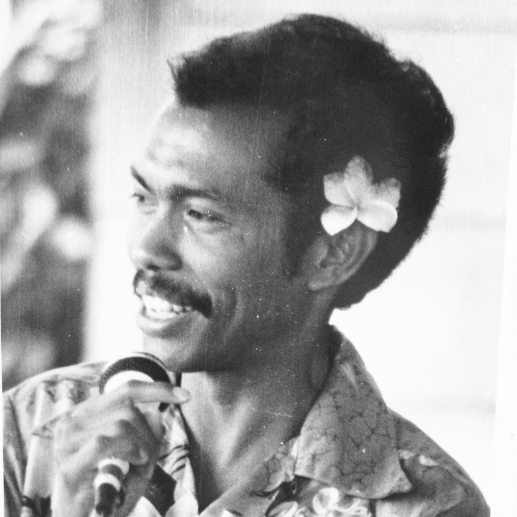 Mel Tari – World Mission